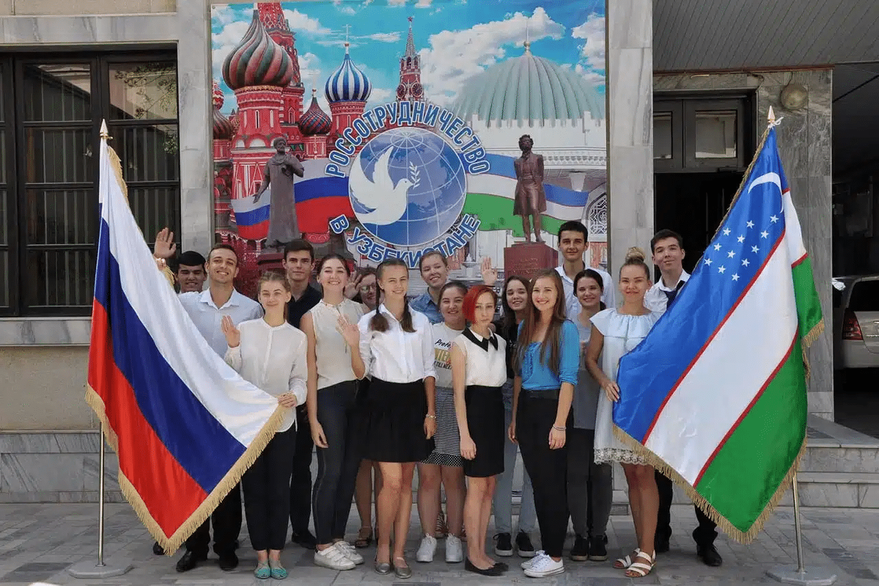 How Many People Speak Russian in Uzbekistan in 2025